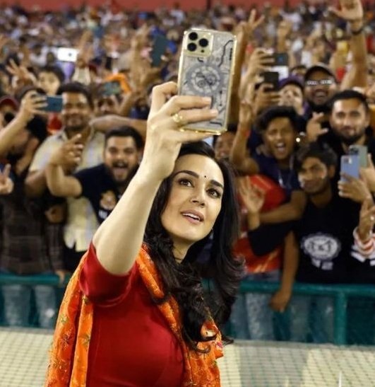 Who Is Punjab Kings Owner 2023 Preity Zinta? Age, Husband, Stake, Instagram Who Is Punjab Kings Owner 2023 Preity Zinta? Age, Husband, Stake, Instagram